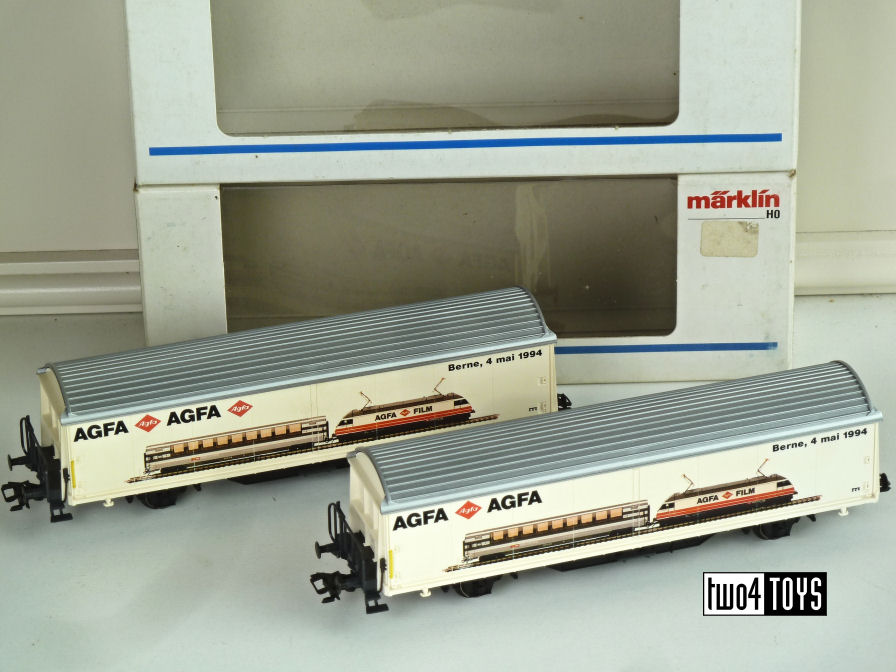 Marklin 4735_95702 AGFA FILM SBB 2X SLIDING WALL CARS | Two4Toys